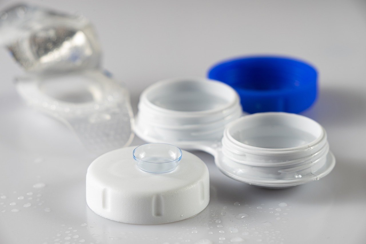 Wearing Contact Lenses in Winter? Here’s What You Need to Know
